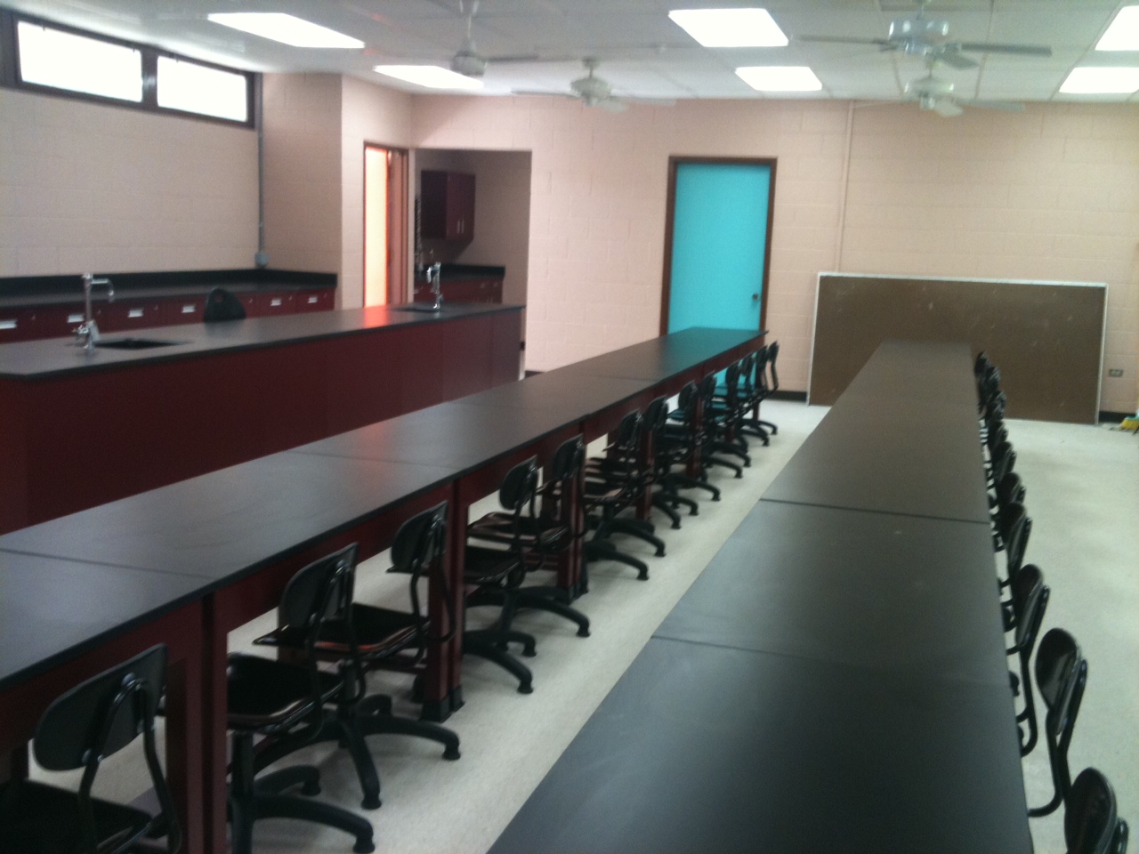 Laboratory Seating, Lab Chairs, Lab Stool | LOC Scientific